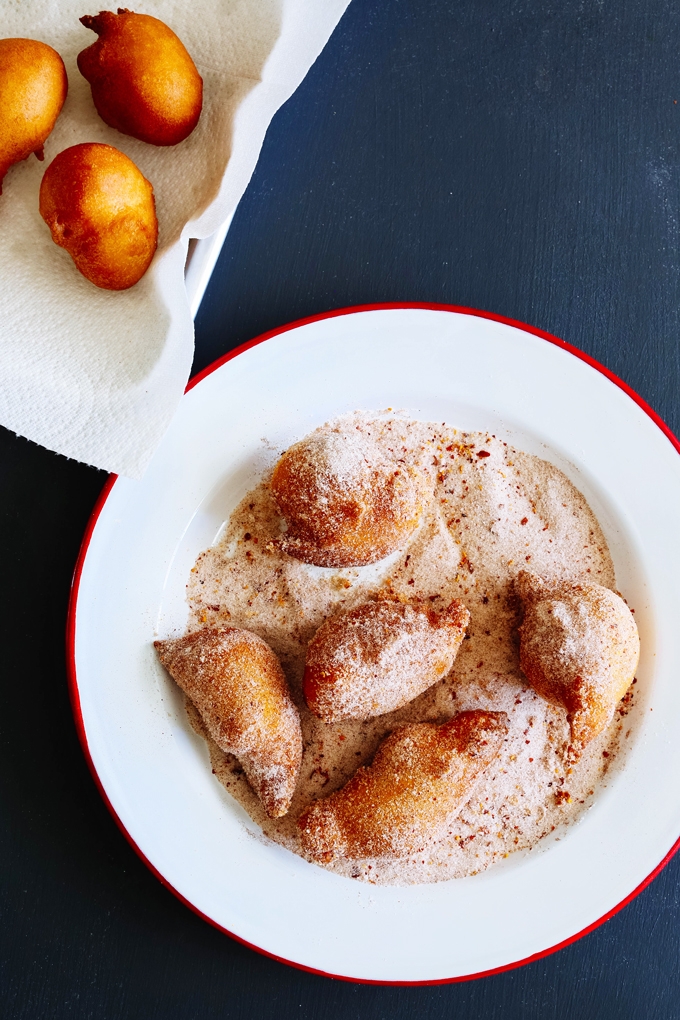 Cinnamon Chile de Arbol Donut Holes | Kitchen Konfidence